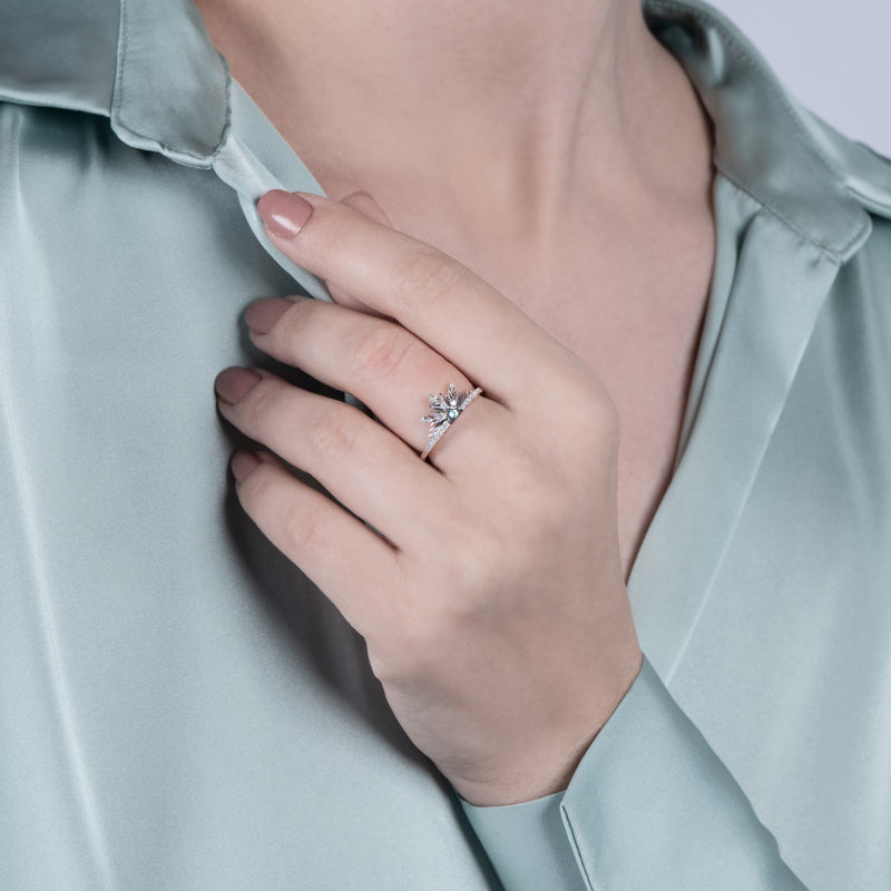 Disney Elsa Inspired Diamond & Swiss Blue Topaz Snowflake Ring in ...