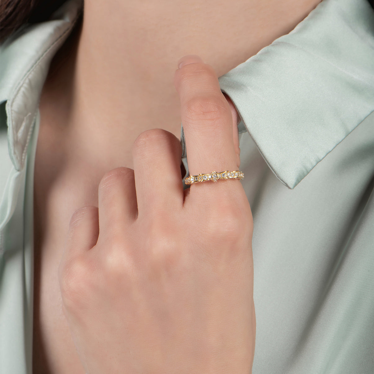 Disney Snow White Inspired Diamond Ring in 14K Yellow Gold 1/4 CTTW ...